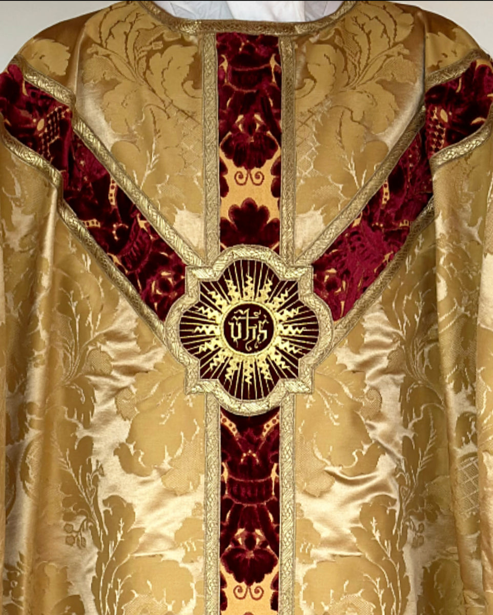 Gothic Low Mass Set N.3 – Sacra Domus Aurea