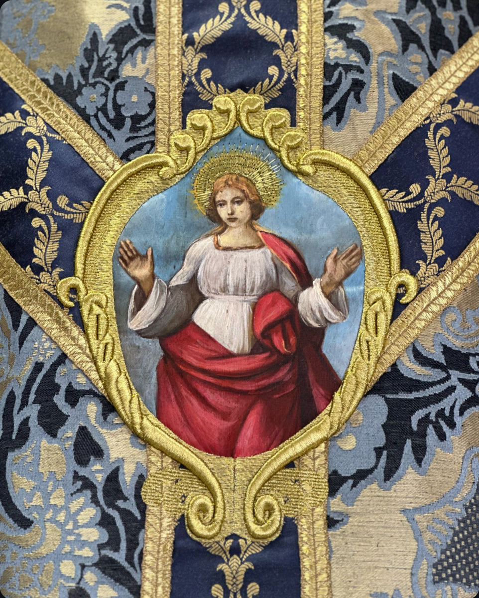 Renaissance Marian Gothic – Sacra Domus Aurea